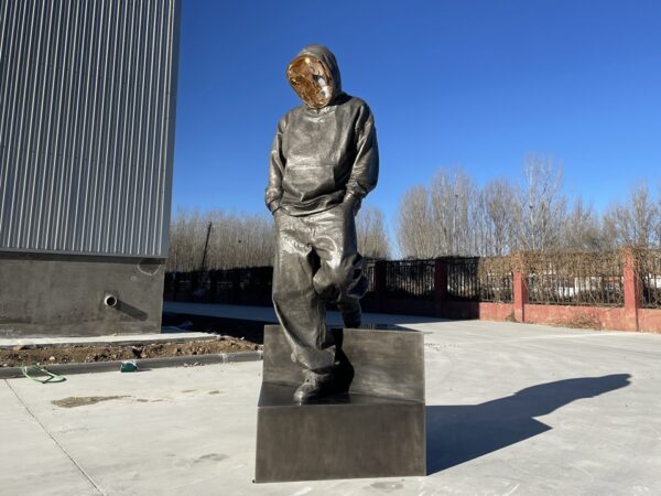 The Bronze Sculpture Foundry: Where Art and Metalworking Meet